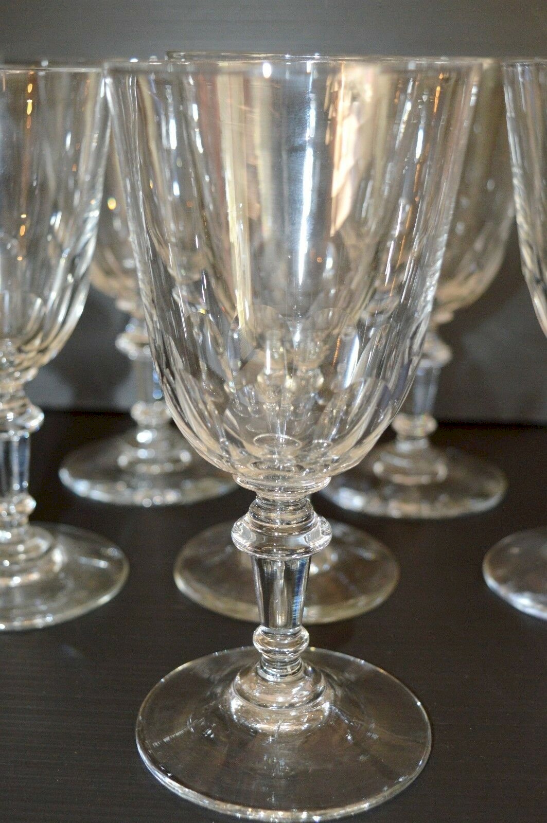 *8 GRANDS VERRES A PIEDS XIX LOUIS PHILIPPE VERRE CRISTALLIN Soufflé ...