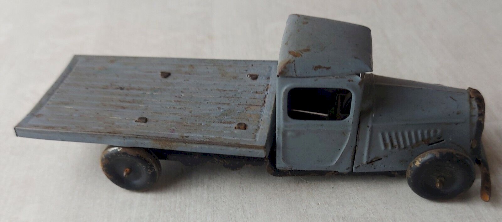 Ancien camion plateau, Citroën T23, Vébé Gris/Noir Métal