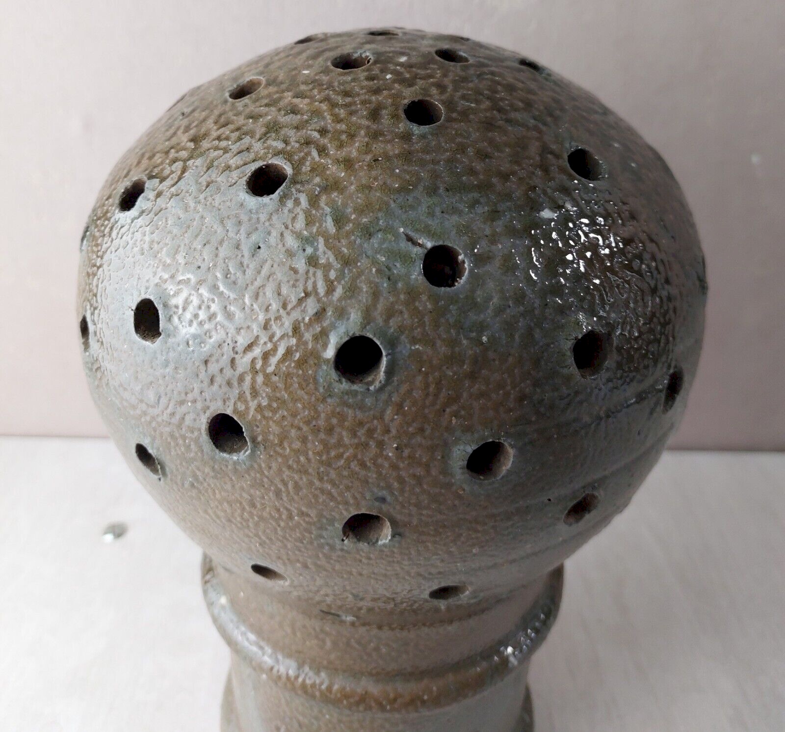 Chapeau Mitre Chemine Terre Cuite