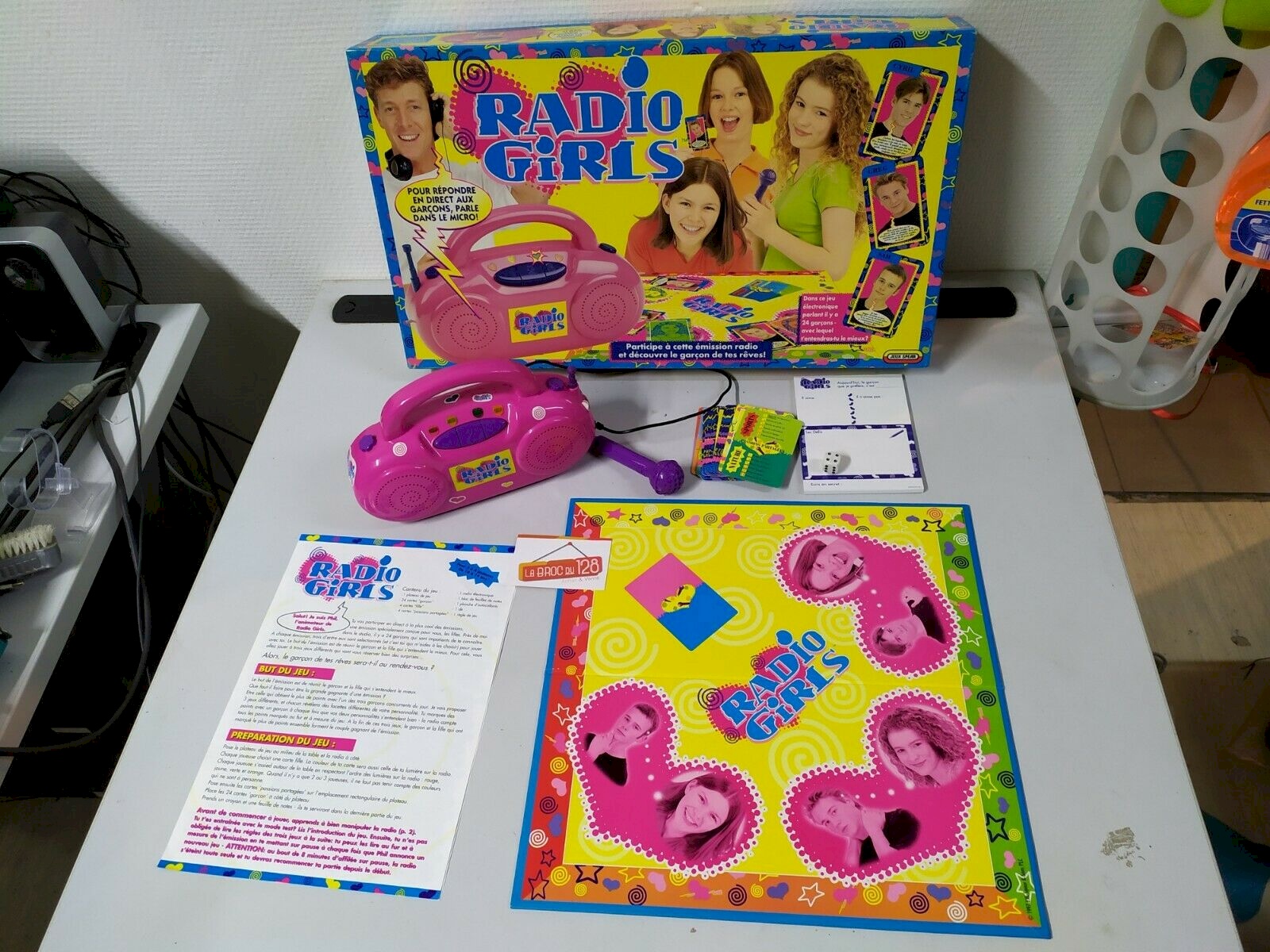 Jeu de société Spear Radio Girls Alliage Boyzone emission radio garçon ...