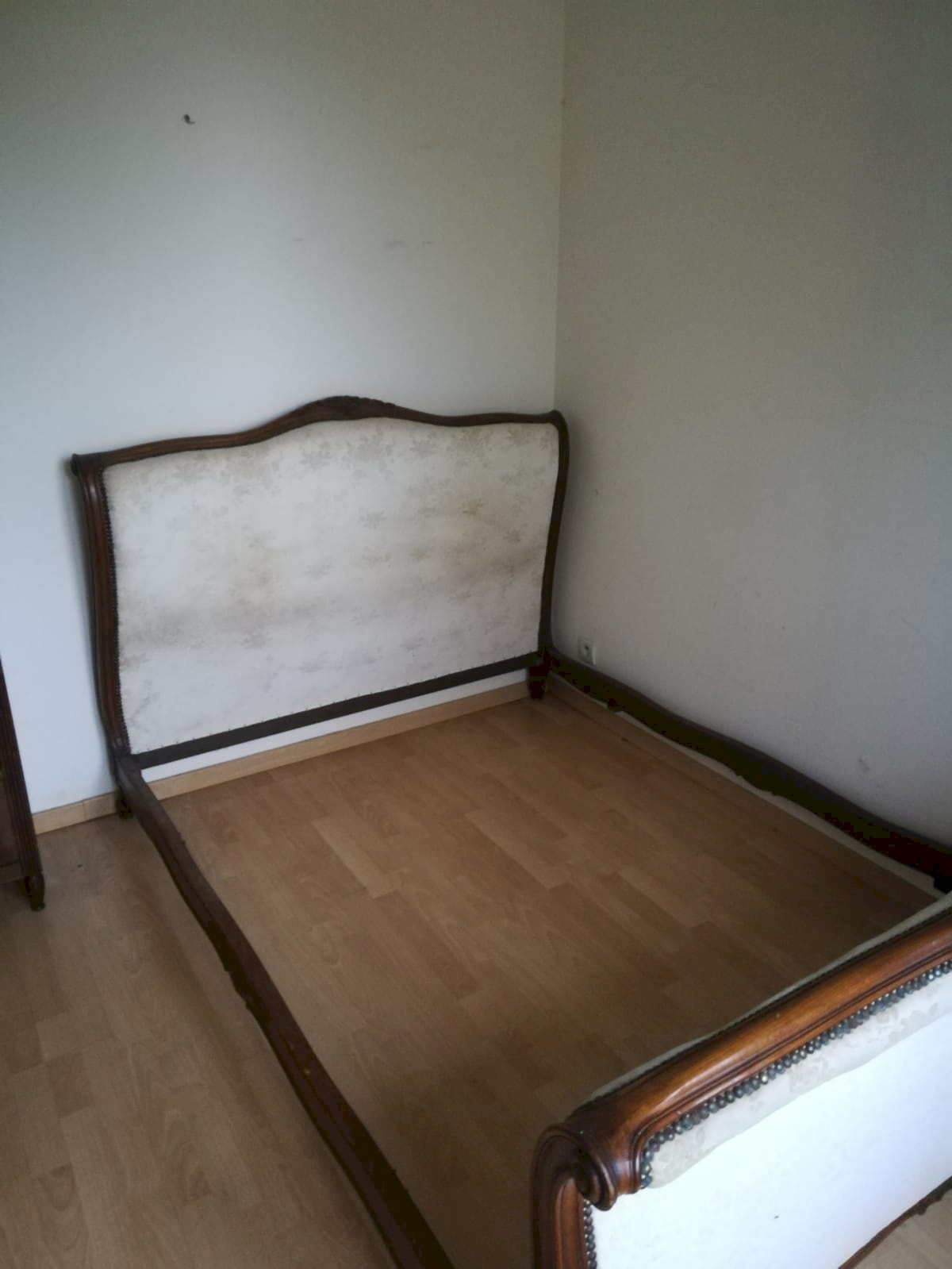 Lit style Louis XV Classique Naturel Bois/Tissu - Vendu