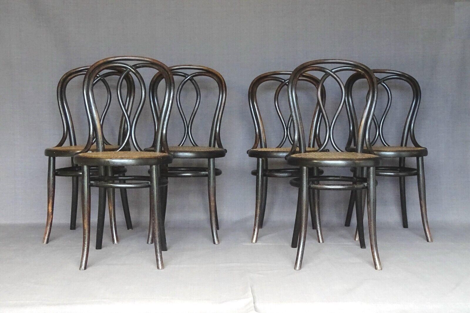 Lot de six chaises THONET N°29/14, vers 1885 - cannages dorigine ...