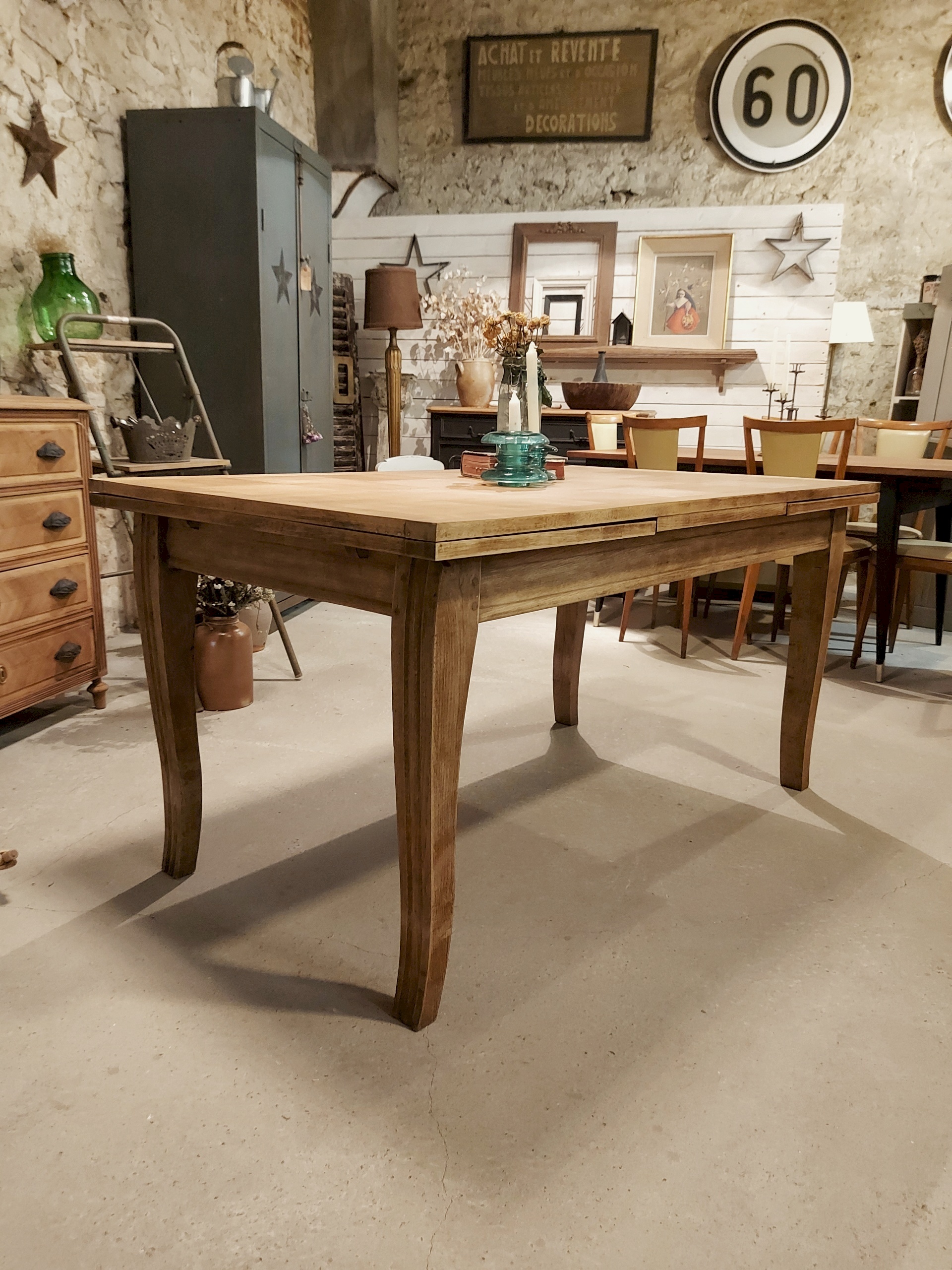 Table ancienne chêne brut 2 rallonges 6 chaises Vintage Bois