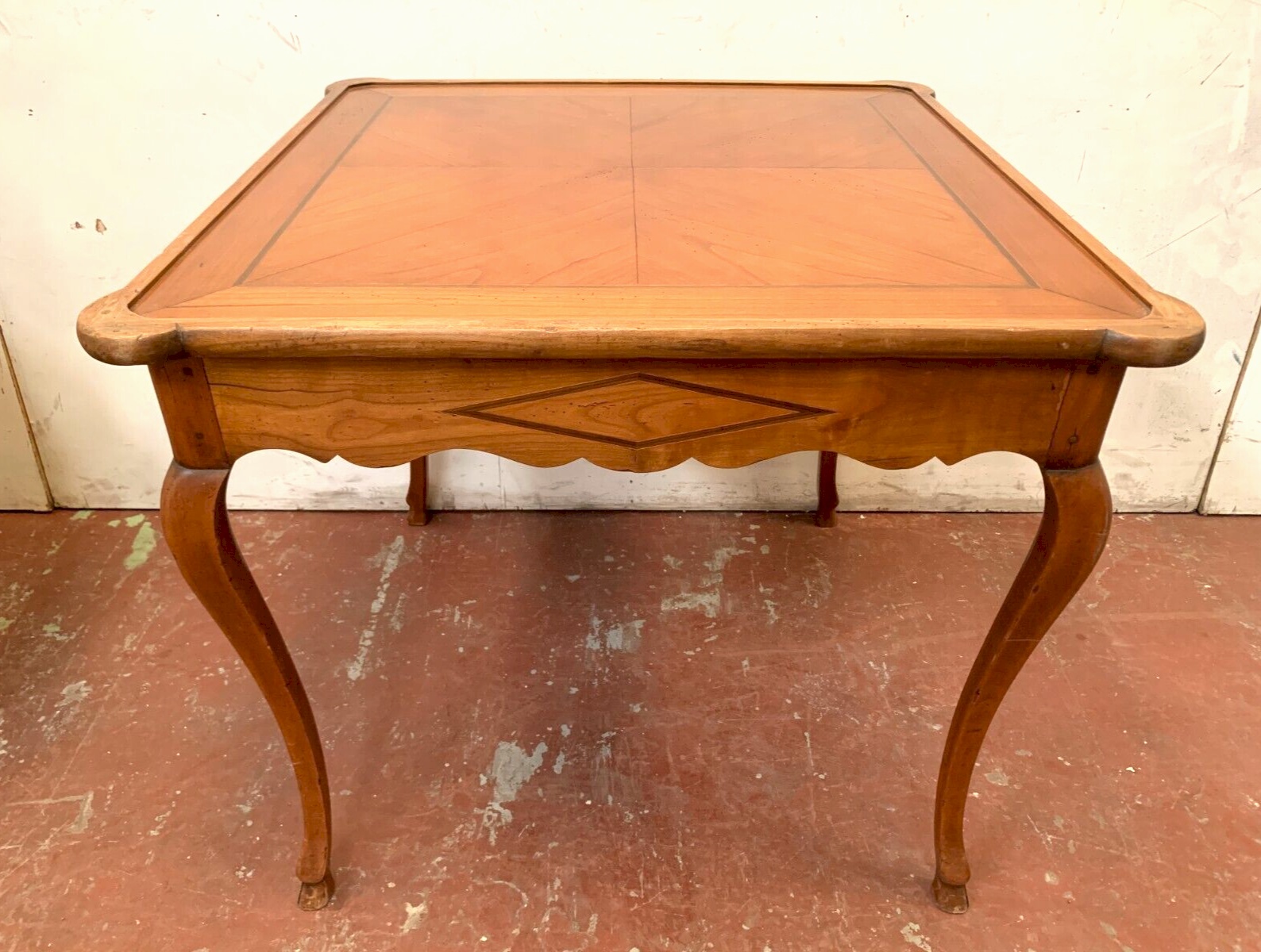 Table de bridge de style Louis XV en merisier XX siècle Vintage Naturel ...