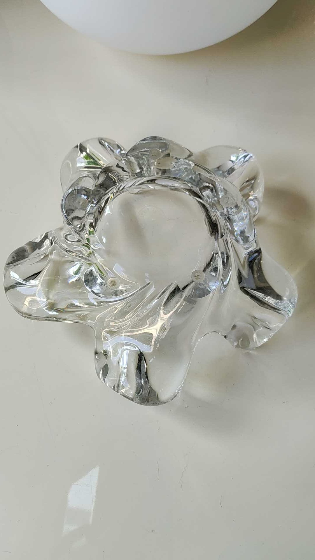 Vide poche vintage transparent en forme de corolle/florale en cristal ...